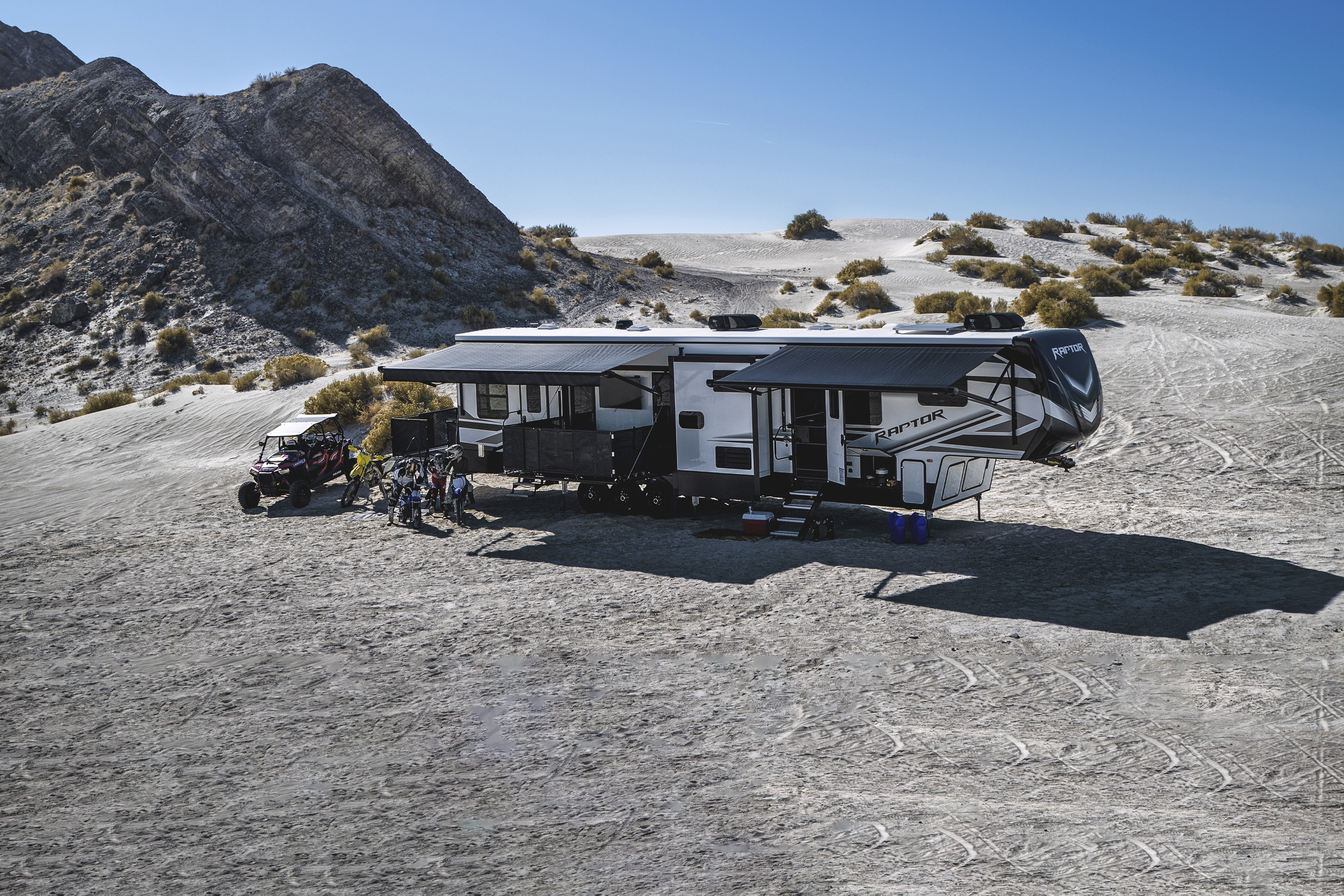 Raptor and Carbon Toy Haulers - Rugged Performance + Flexible ...