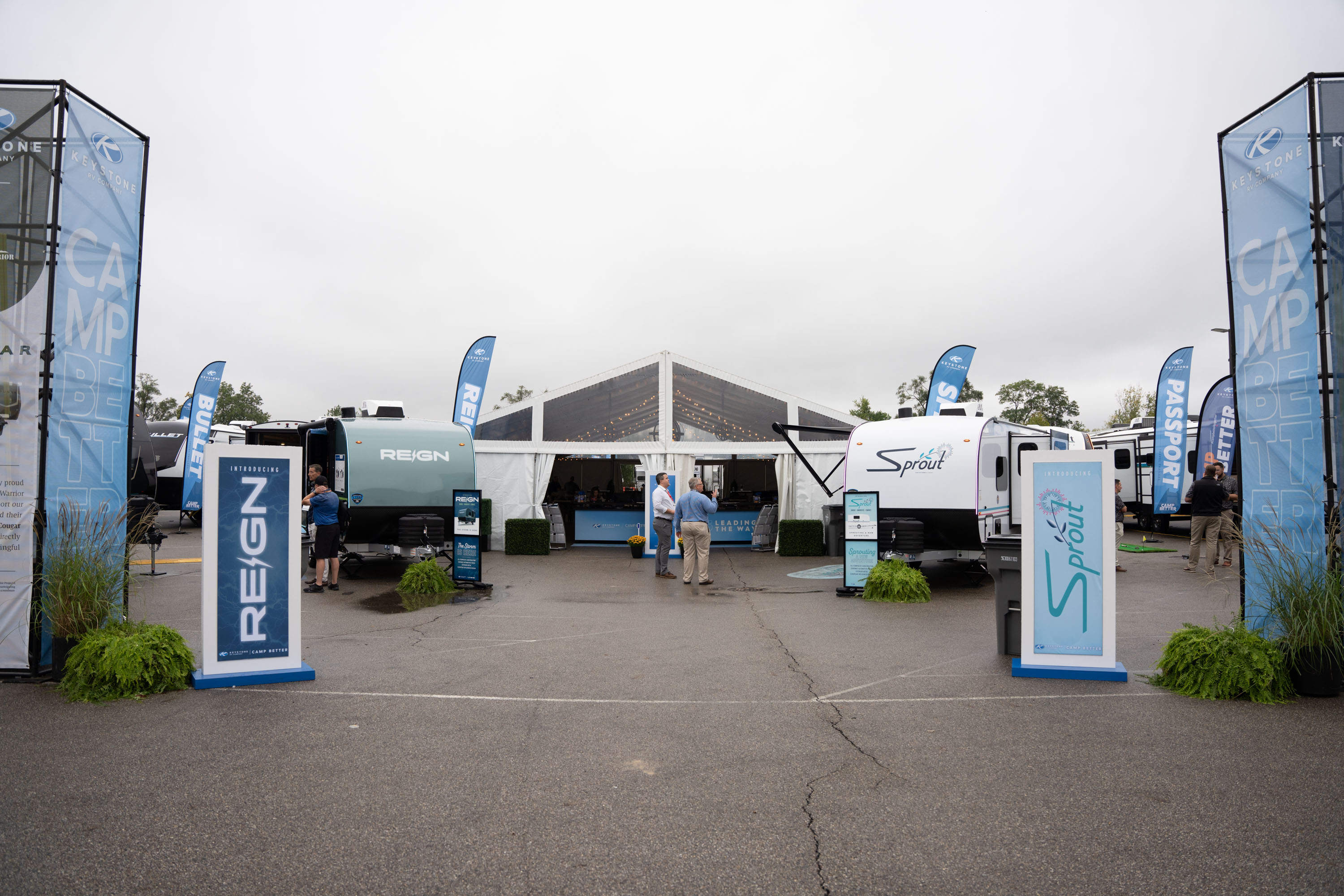 Fifth Wheels, Travel Trailers & Toy Haulers - Keystone RV