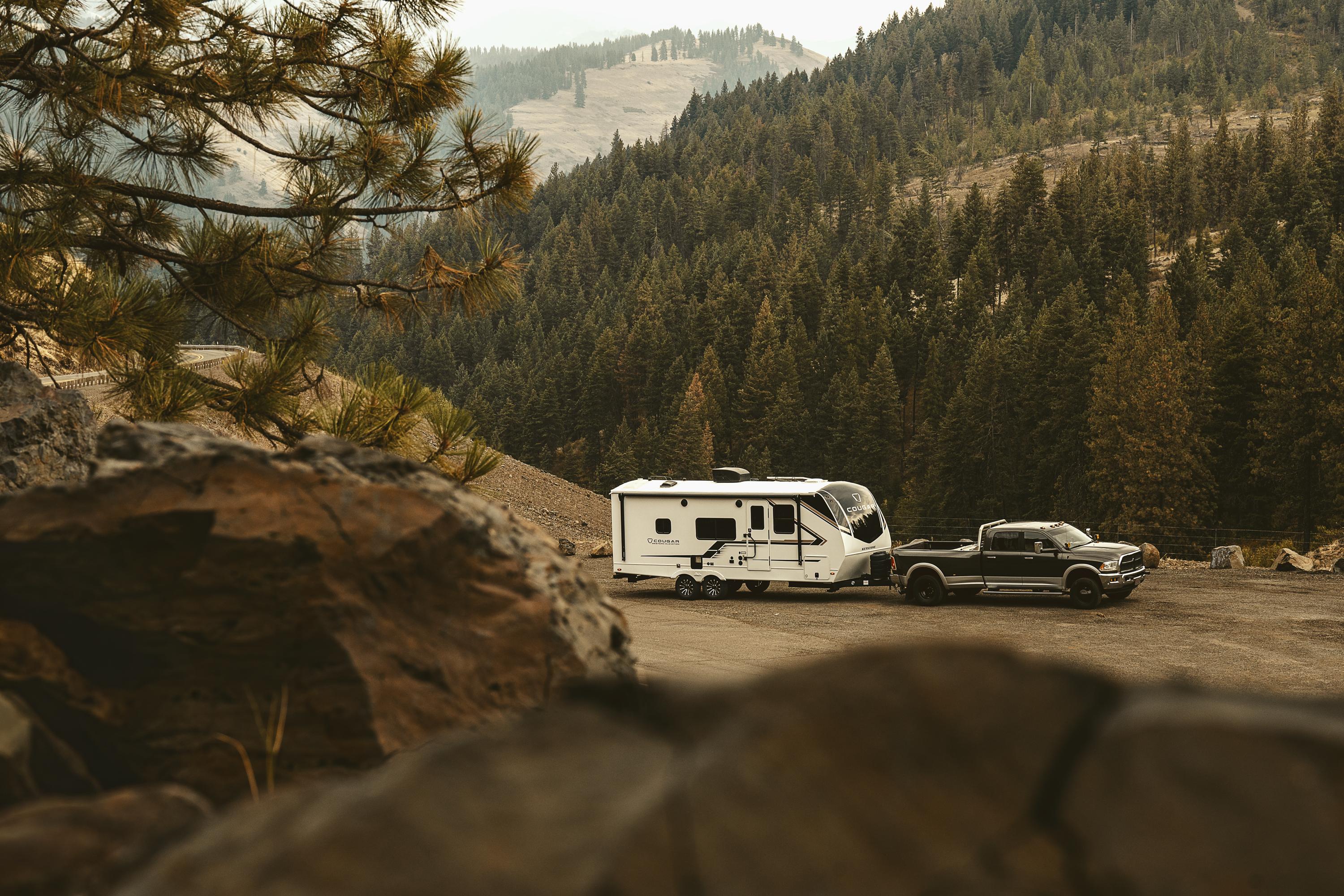 Cougar Western Elevation Travel Trailers - Keystone RV
