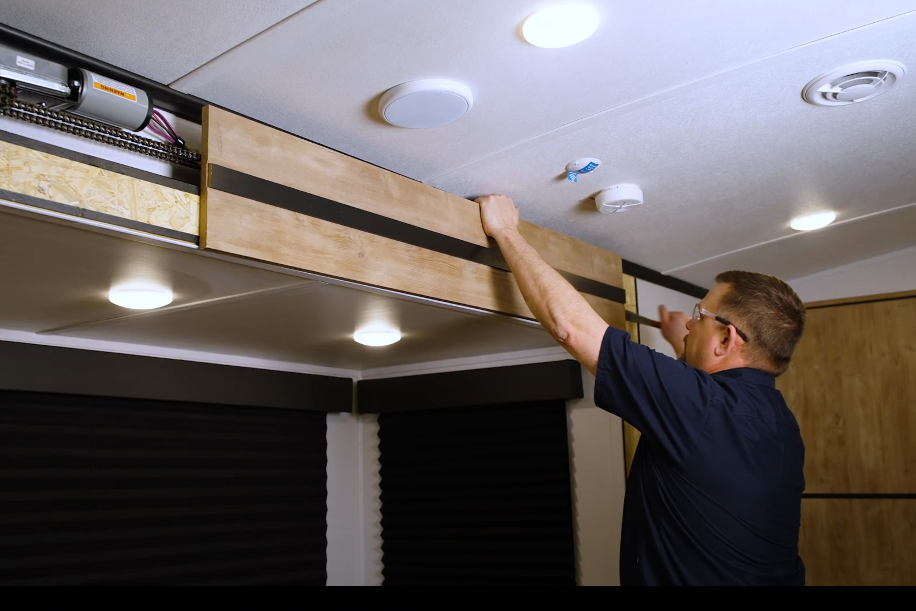 How to Replace the Slide Out Fascia in Your RV: A Step-by-Step Guide ...