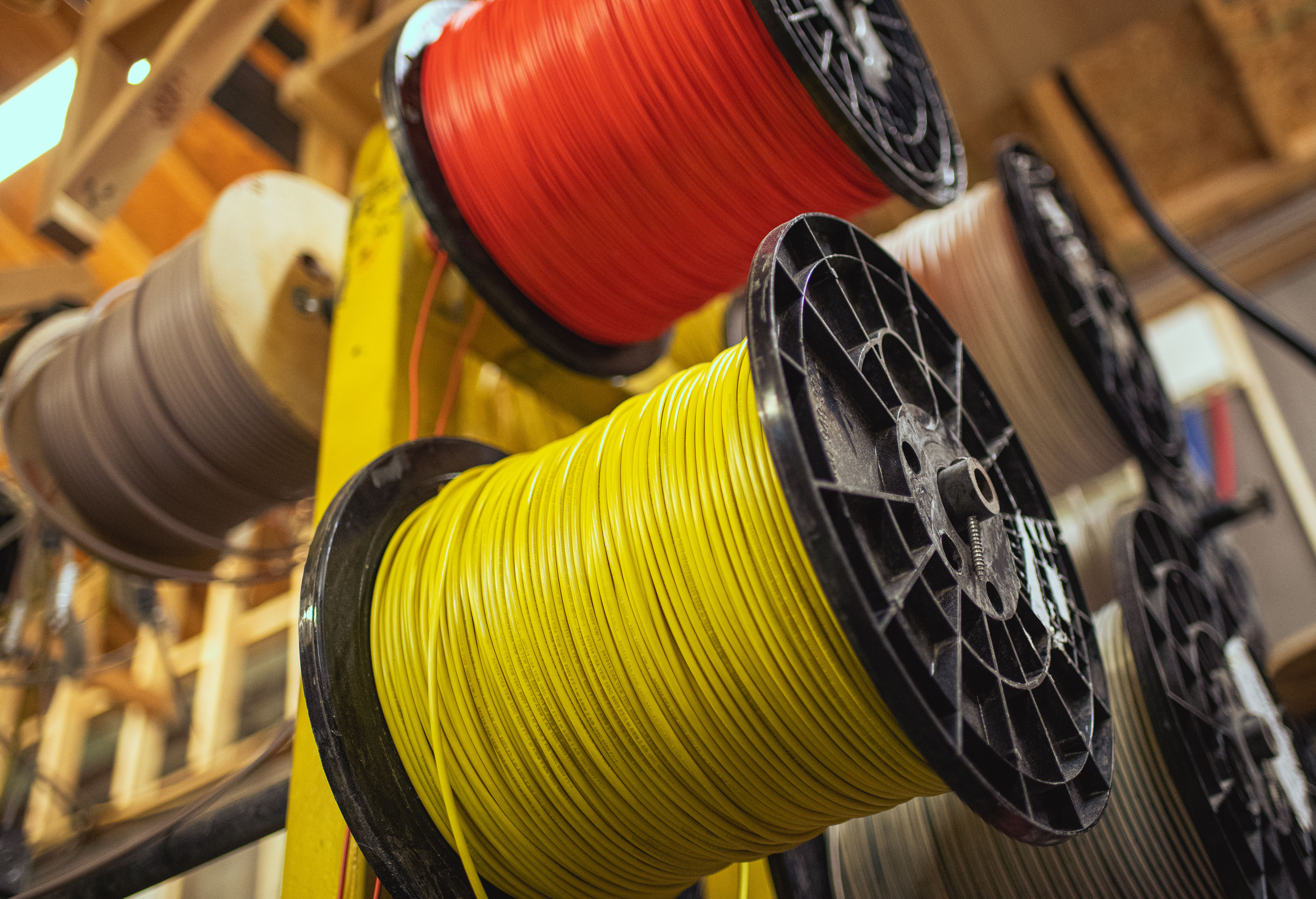 Understanding Keystone's Exclusive Color-Coded 12V Wiring System ...