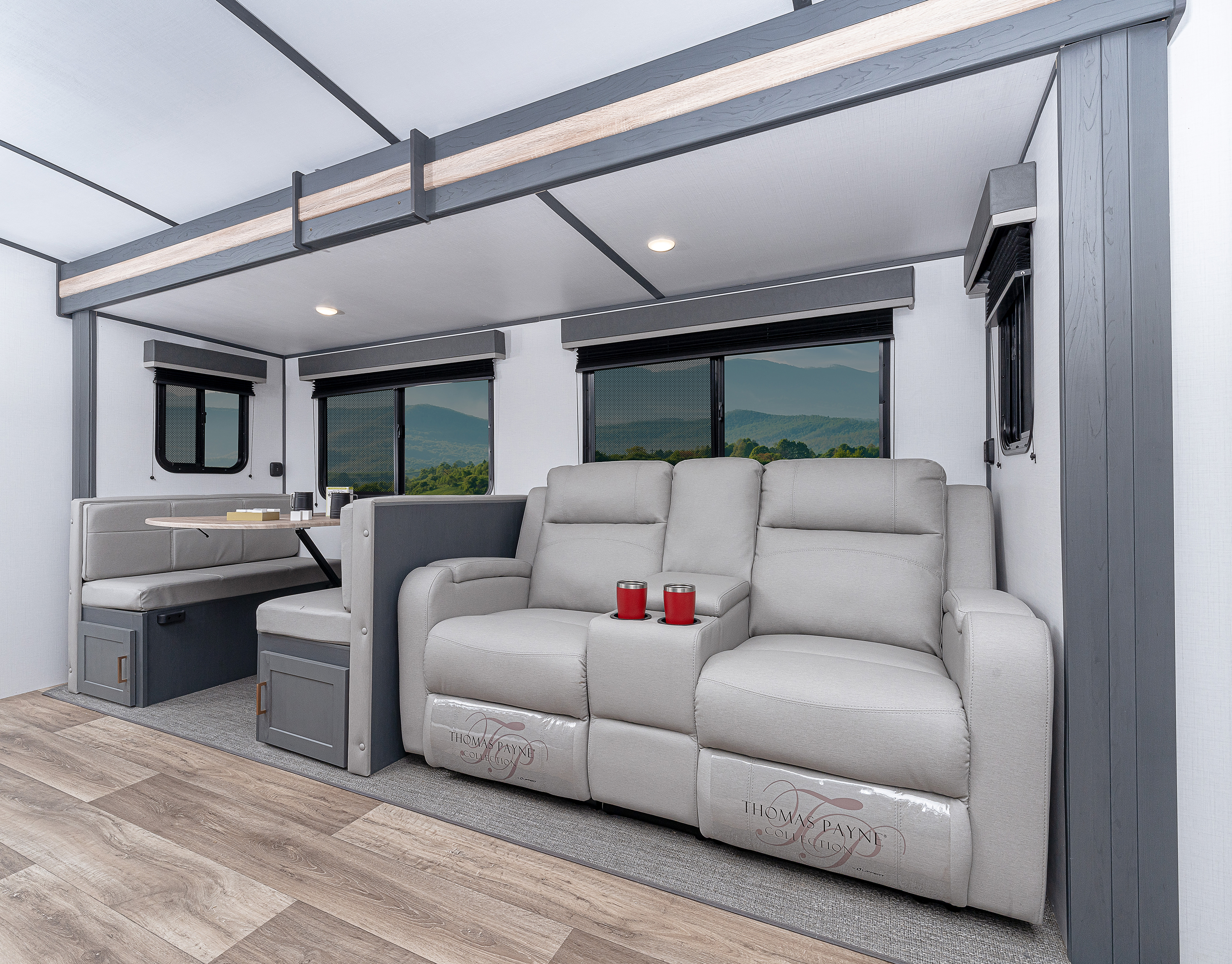 Easy-to-Tow, Lightweight Travel Trailers (2023) | Keystone RV Blog ...
