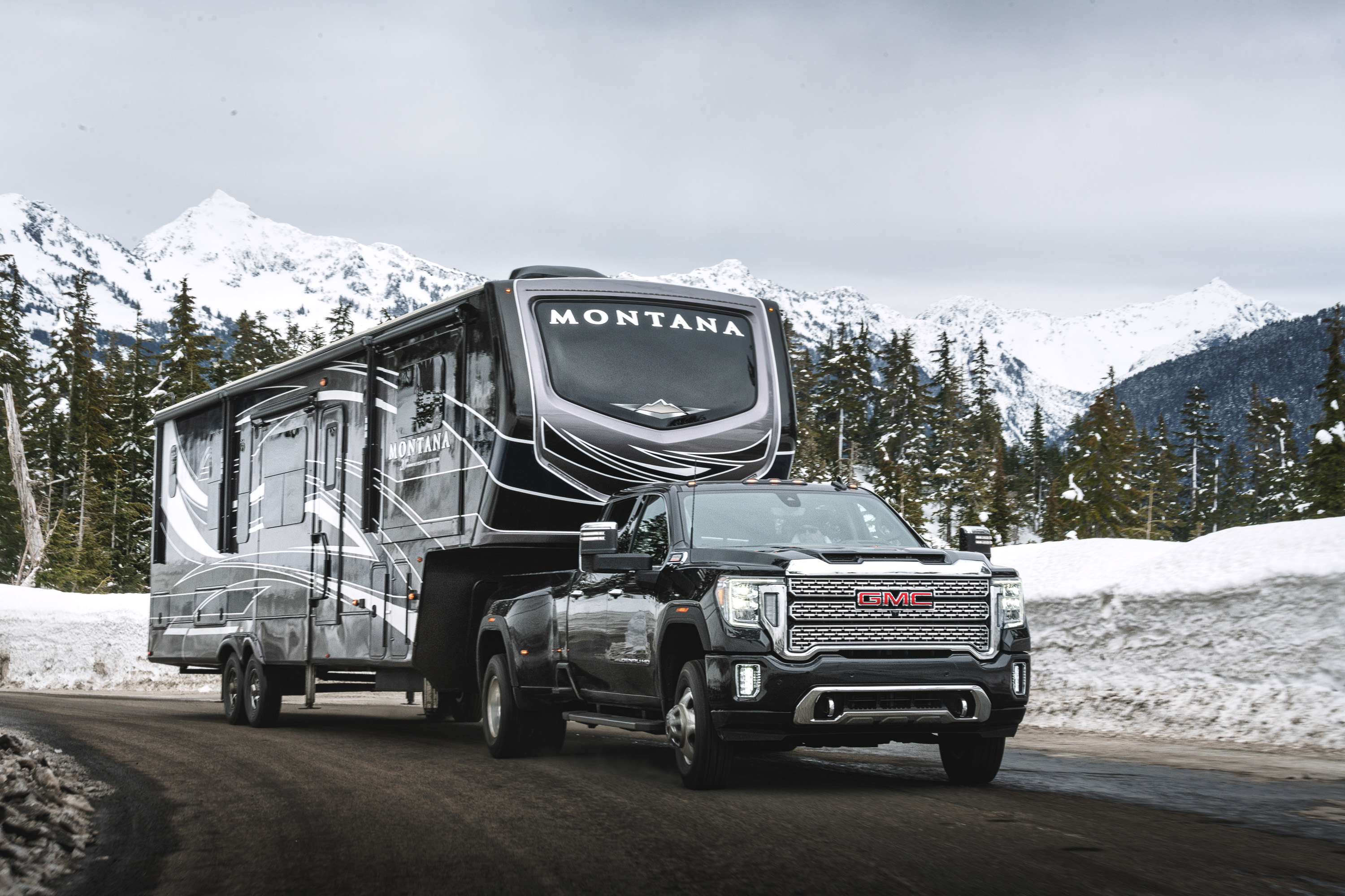 10 Steps to Transition to Tiny RV Living | Keystone RV Blog - Keystone RV